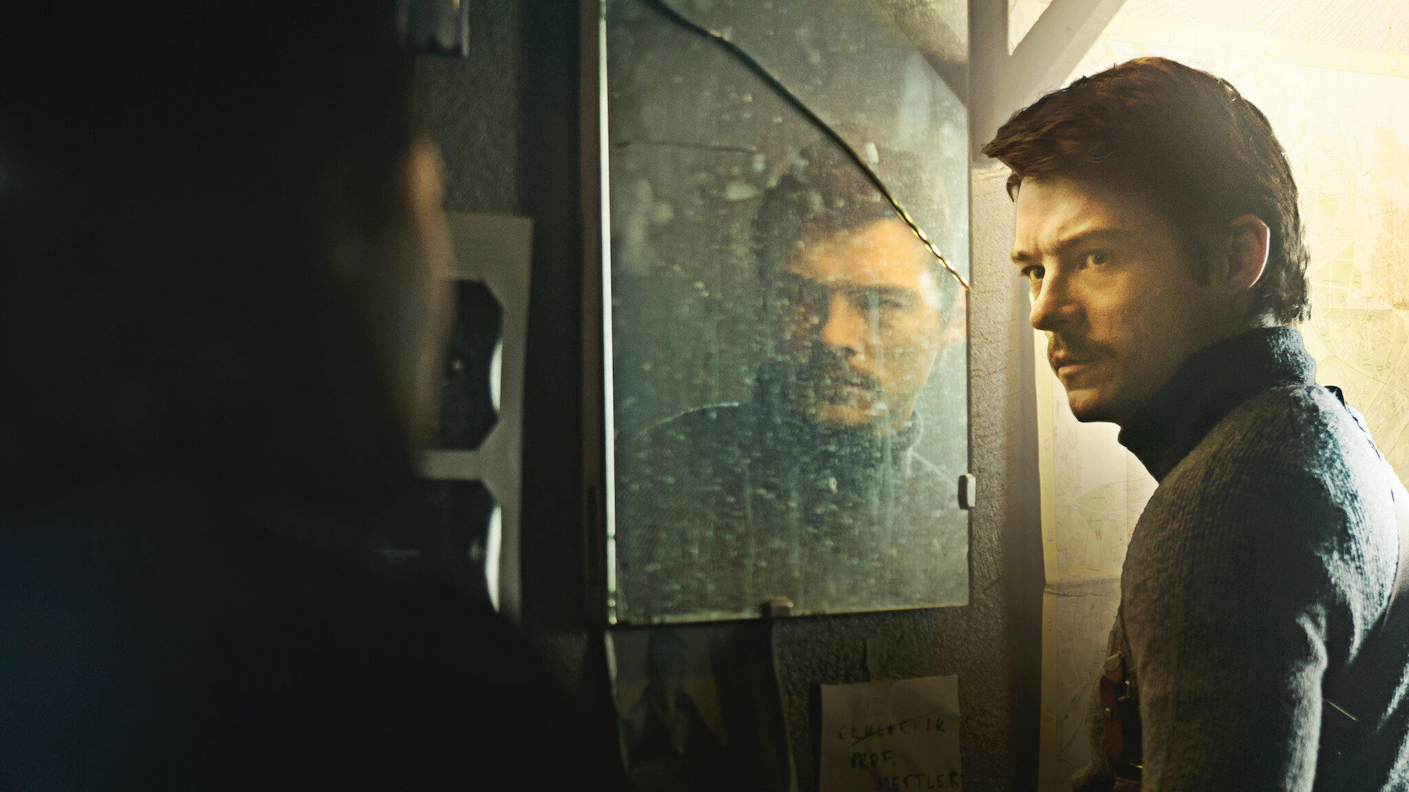 Watch Operation Hyacinth | Netflix Official Site