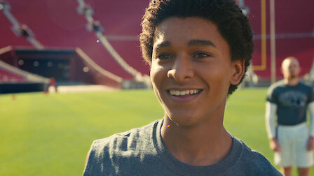 Colin em Preto e Branco | Site oficial da Netflix